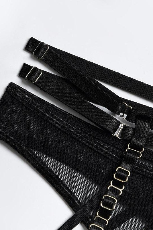 Cut Out 4-Piece Garter Belt - Dessous — Pole